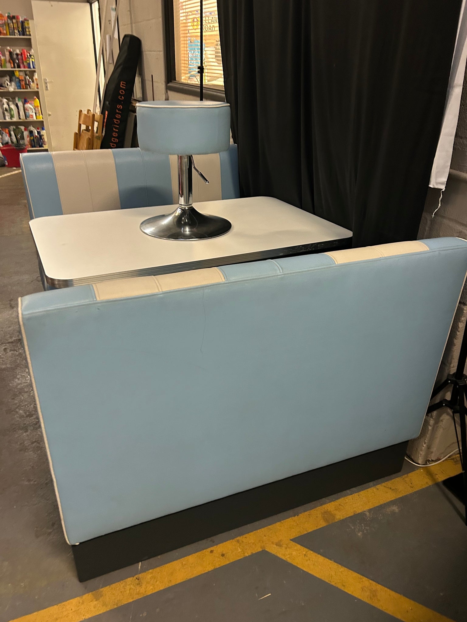 1960's Diner Table & Chairs & Stool – Emmaus Colchester