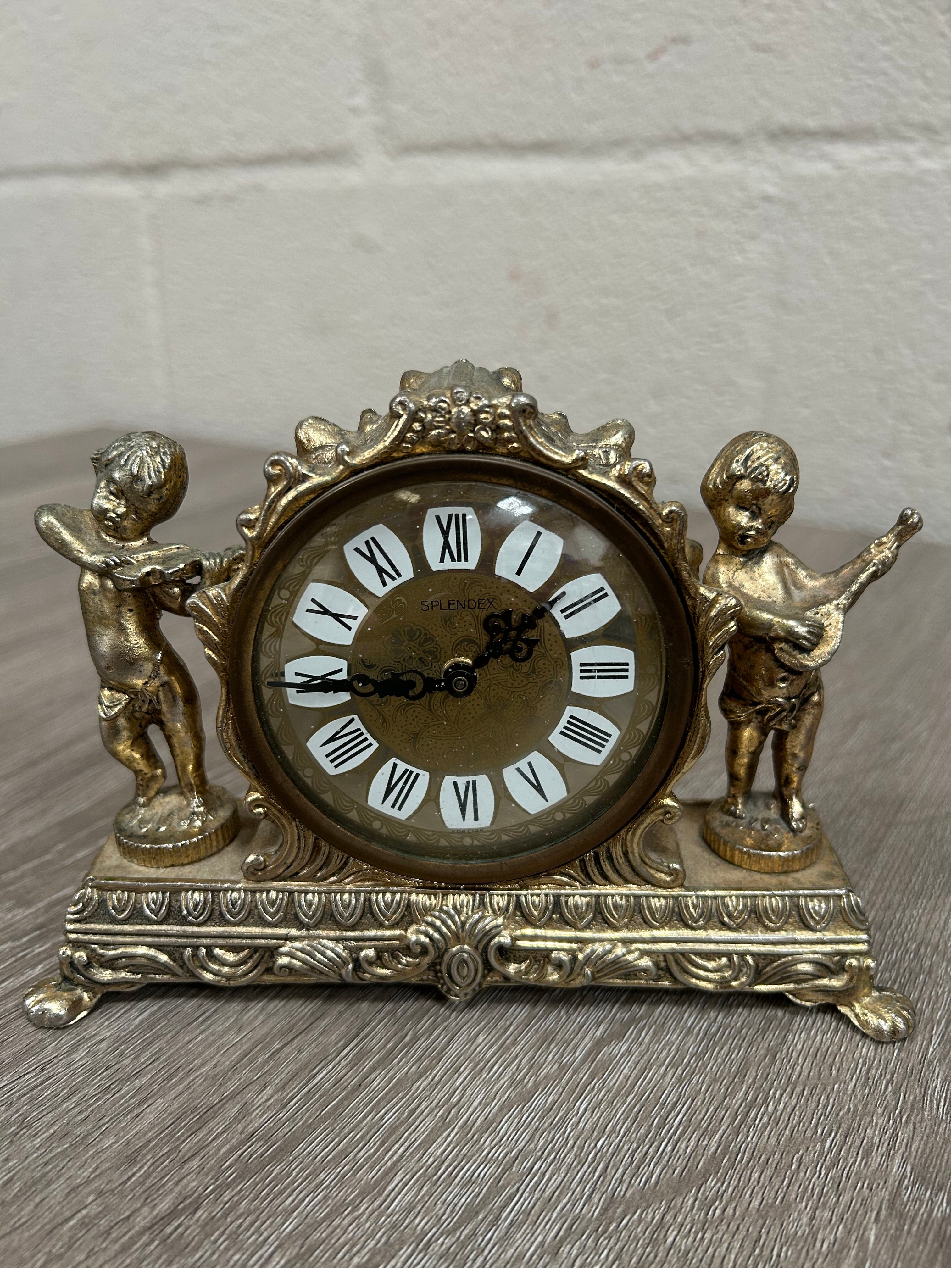 Vintage Splendex Clock – Emmaus Colchester